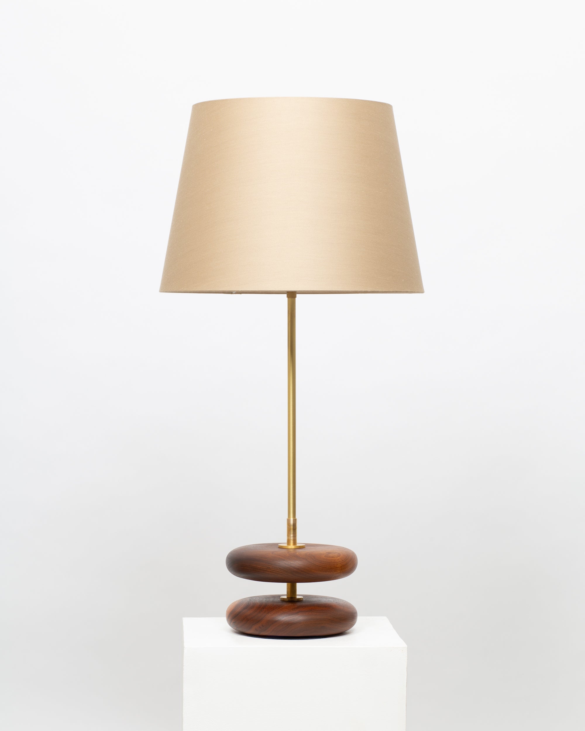 Walnut Pebbles Linen Table Lamp – alex booker studio